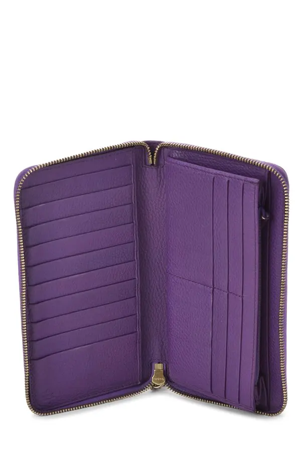 Gucci Soho Zip Around Wallet