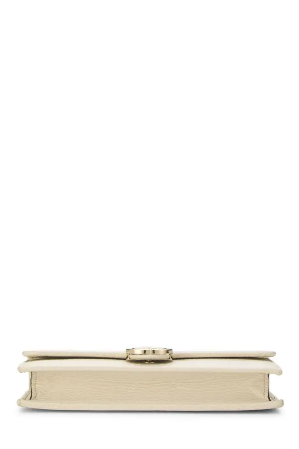 Gucci Cream Interlocking Wallet On Chain