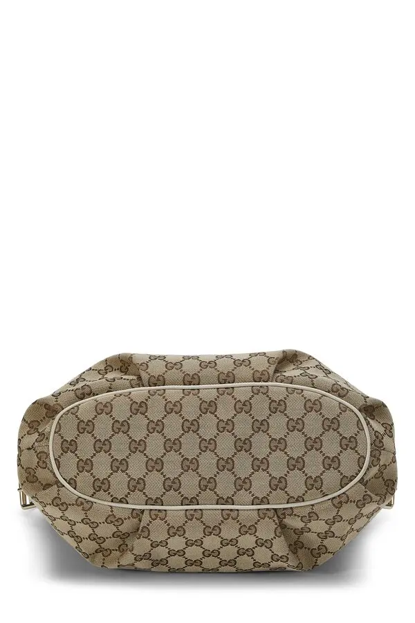 Gucci Original Gg Zip Pocket Crossbody