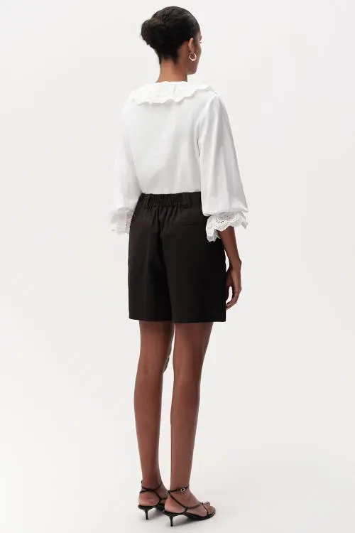 EXQUISE Donovan High Waist Pleated Linen Shorts