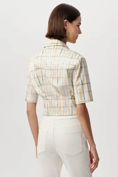 EXQUISE Alezae Short Sleeve Crop Shirt
