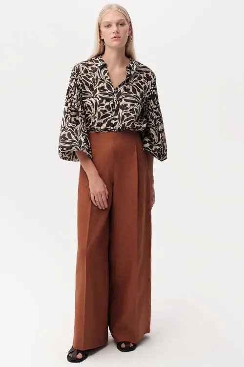 EXQUISE Clarette Wide Leg Linen Trousers - Brown