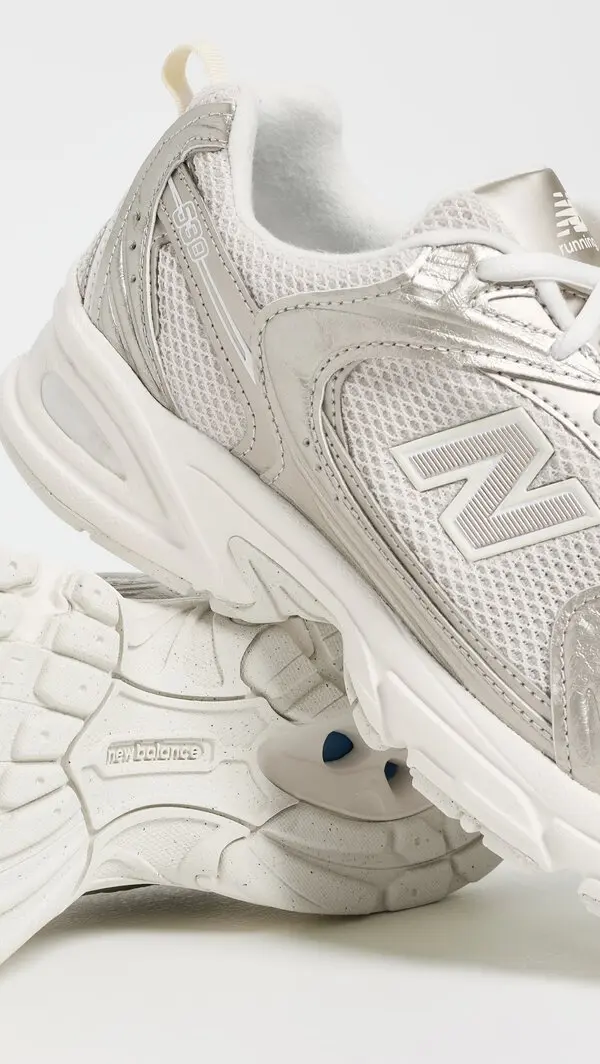 NEW BALANCE 530 Sneakers - Brown/beige