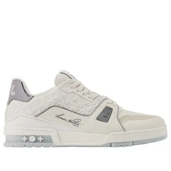 LOUIS VUITTON Trainer Sneaker - Grey