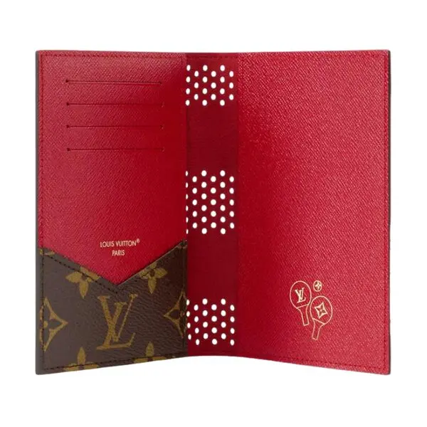 LOUIS VUITTON Passport Cover