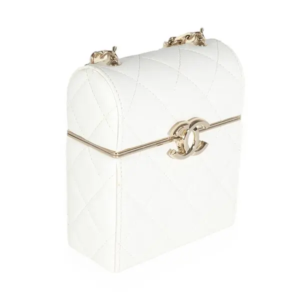 Chanel 22p Quilted Lambskin Box Clutch