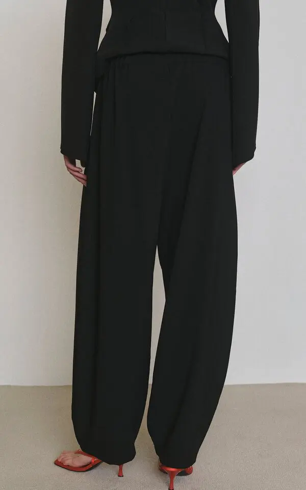 Source Unknown Mika Fluid Tuck Straight Leg Trousers