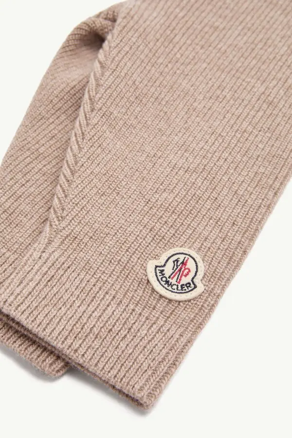 Moncler Deer Motif Wool Cashmere Set