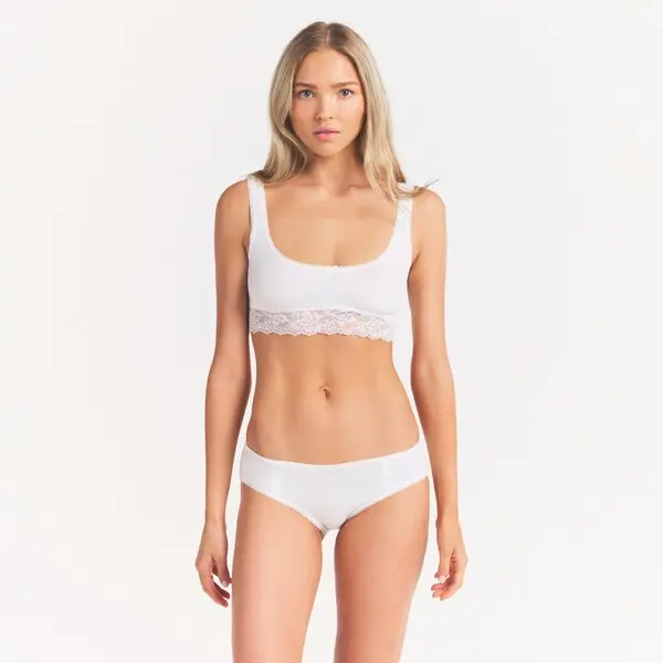 SKIMS Lace Scoop Bralette | White | | Lightweight Cotton