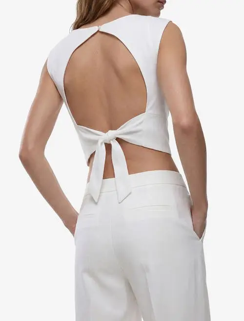 Koton Slim Fit Sleeveless Crop Blouse