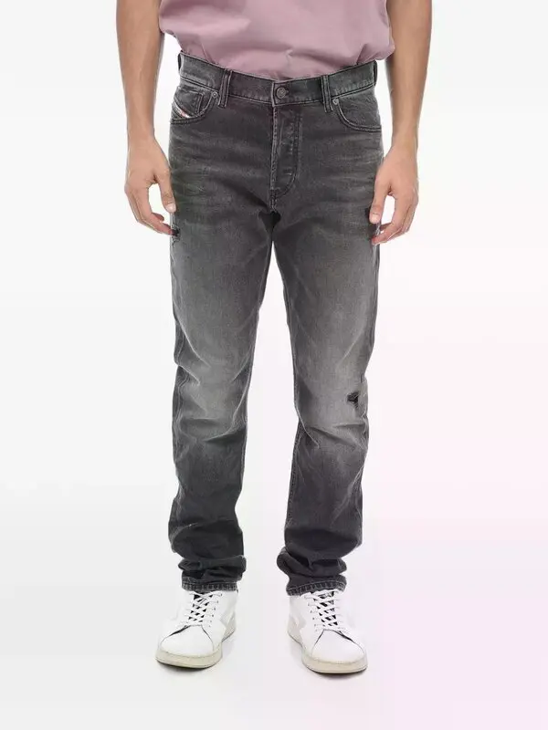 DIESEL® D-sark Straight-leg Jeans With Distressed Detailing - Black