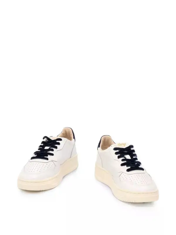AUTRY Medalist Leather Sneakers