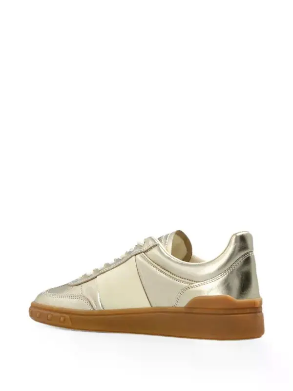 Valentino Garavani Upvillage Logo-patch Sneakers - Gold