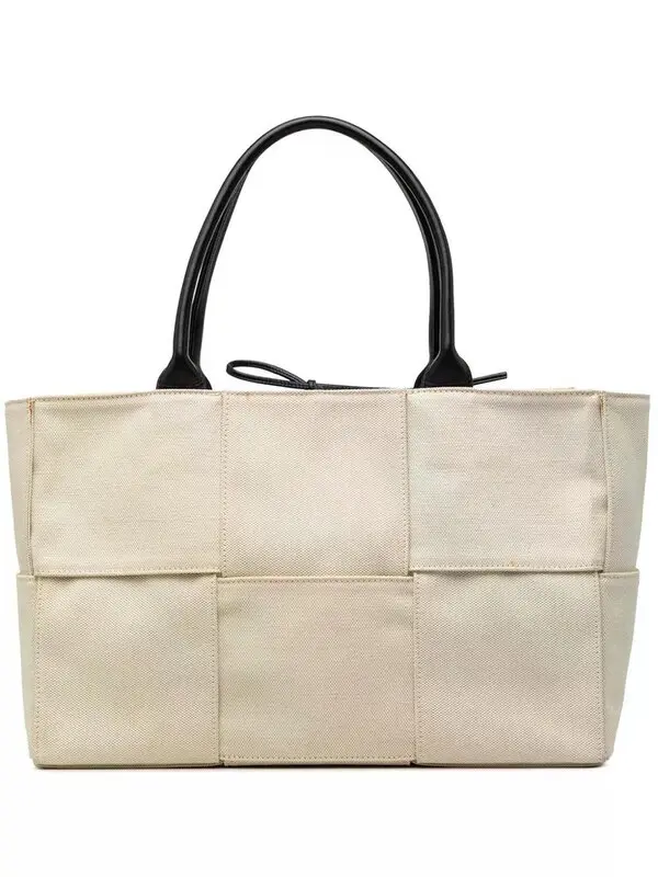Bottega Veneta 2012-2026 Medium Canvas Maxi Intrecciato Arco Tote Bag - White