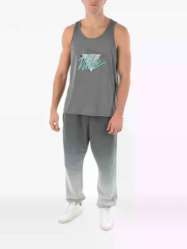 Nike Logo-print Sleeveless Tank Top - Grey