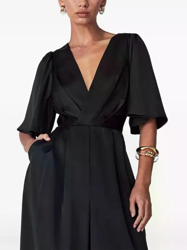 WILLA Omaha V-neck Jumpsuit