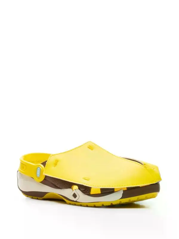 CROCS X Fortnite Peely Classic Clogs
