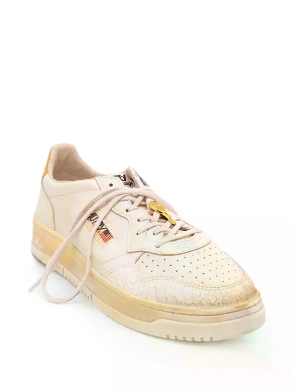 AUTRY Medalist Leather Sneakers - White