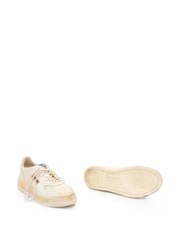 AUTRY Medalist Leather Sneakers