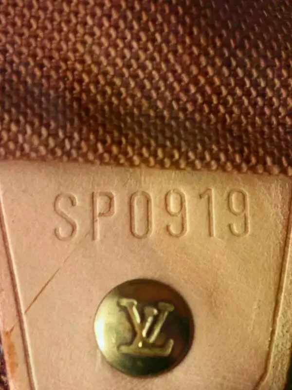 LOUIS VUITTON 1999 Monogram Mini Montsouris Backpack