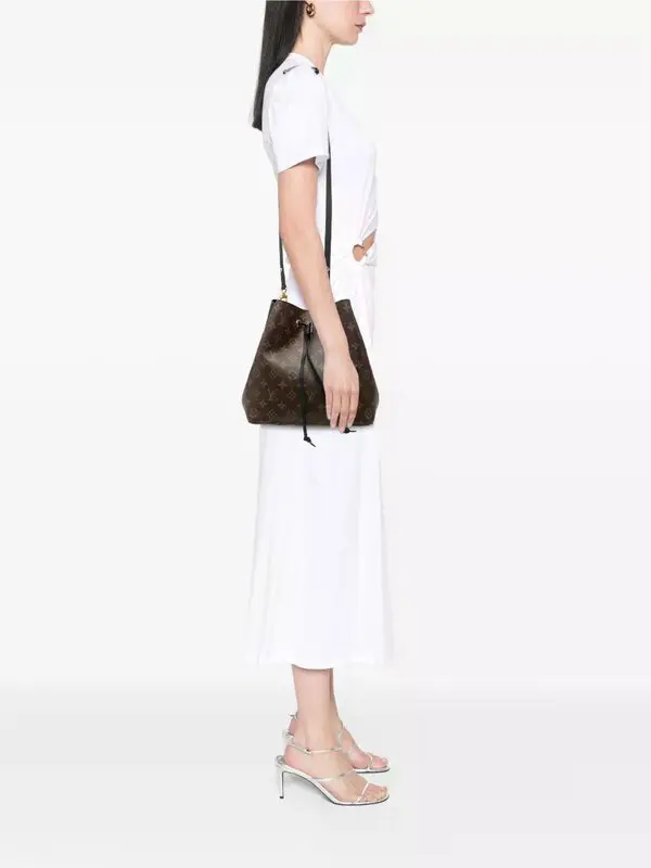 LOUIS VUITTON Monogram Neonoe Mm Bucket Bag - Black