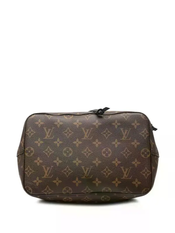 LOUIS VUITTON Monogram Neonoe Mm Bucket Bag - Black
