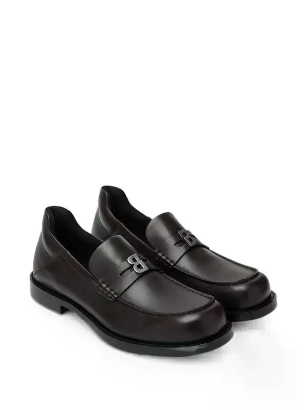 Balenciaga Logo Plaque Leather Loafers - Brown