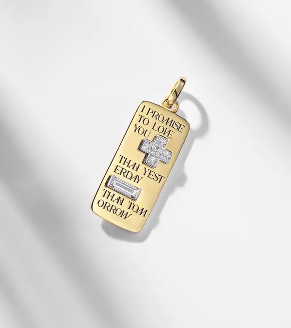 FOUNDRAE 18kt Yellow Pendant With Diamonds