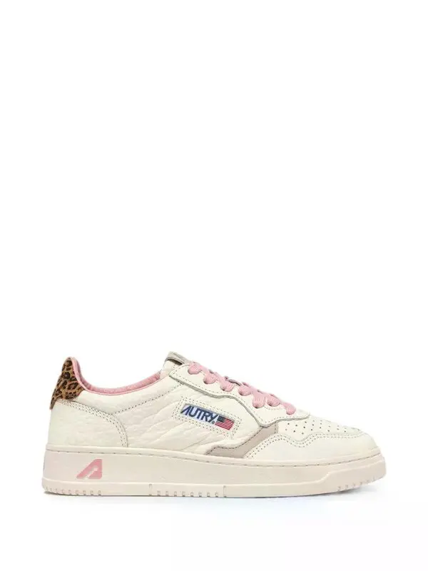 AUTRY Medalist Panelled Sneakers - Neutrals