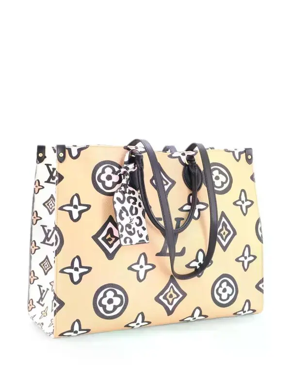 LOUIS VUITTON Wild At Heart Monogram Giant Gm Tote Bag - Brown