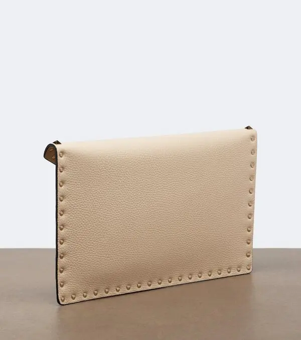 Valentino Garavani Rockstud Large Leather Pouch - White