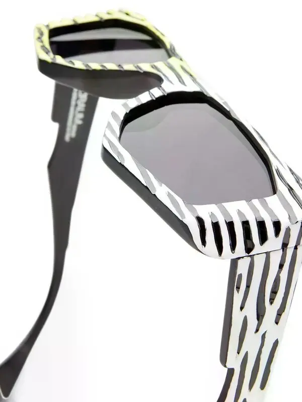 KUBORAUM Geometric-frame Sunglasses