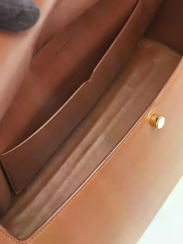 Burberry 2000-2017 Leather Elizabeth Satchel