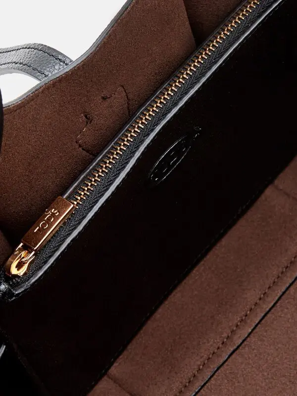 TOD'S Grained Calf Leather Shoulder Bag With Metal Logo - Black