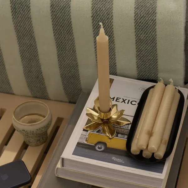 TRUDON Flower Candlestick Holder
