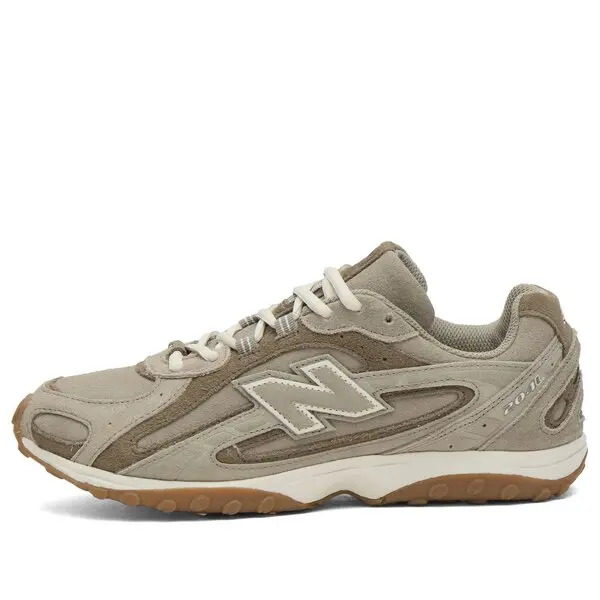 NEW BALANCE 204l Low Top Sneakers