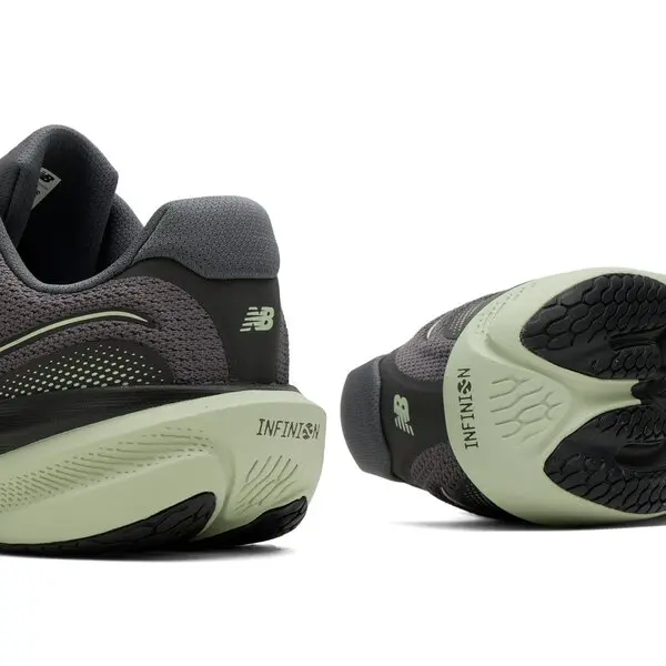 NEW BALANCE 1080v15 Athletic Sneaker
