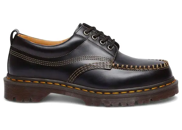Dr. Martens Lowell Leather Moc Toe Sneakersin - Black/analine
