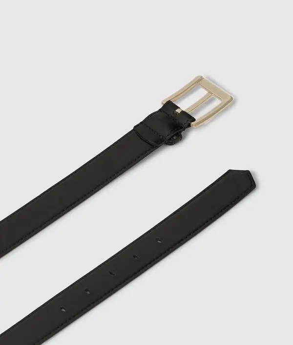 Karl Lagerfeld Classic Leather Belt With Engraved Buckle - Black/gold
