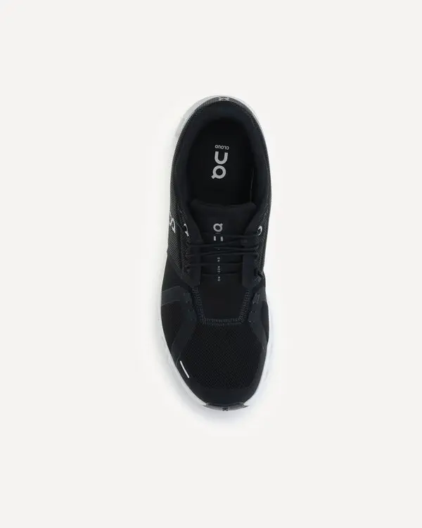 On 6 Performance Sneakers - Black