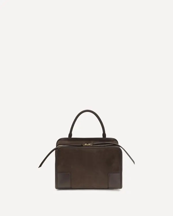 Loewe Medium Amazona 180 Handbag In Calfskin - Brown