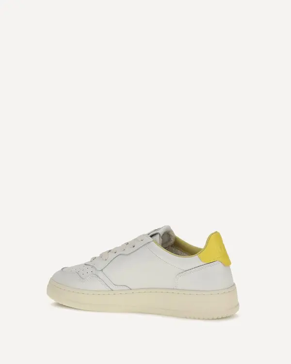 AUTRY Medalist Low Game Set Match! Sneakers