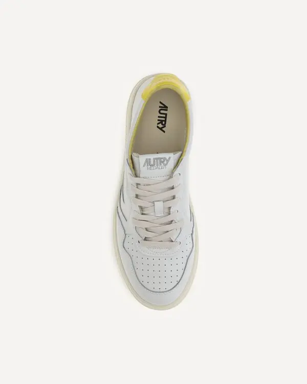 AUTRY Medalist Low Game Set Match! Sneakers