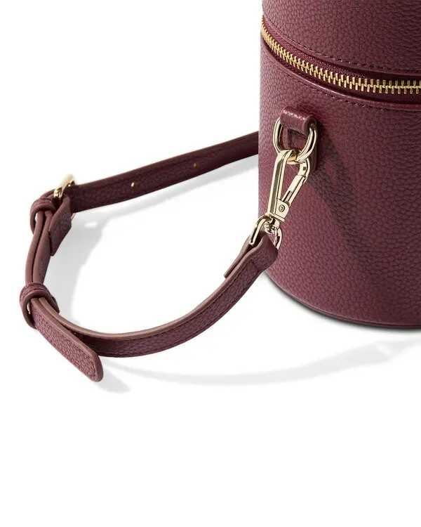 ETOILE Oval Toiletry Case - Burgundy