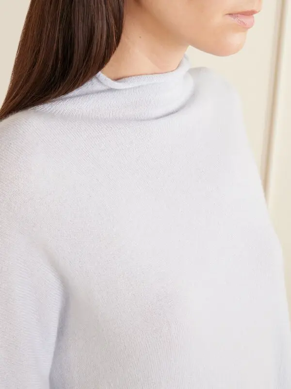 ALLUDE Cashmere Turtleneck Sweater