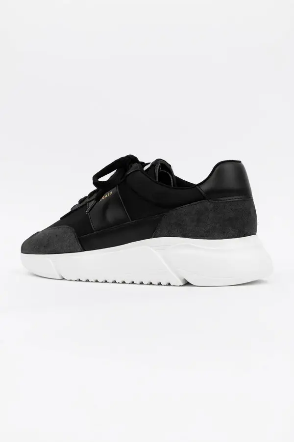 Axel Arigato Genesis Vintage Runner Sneakers