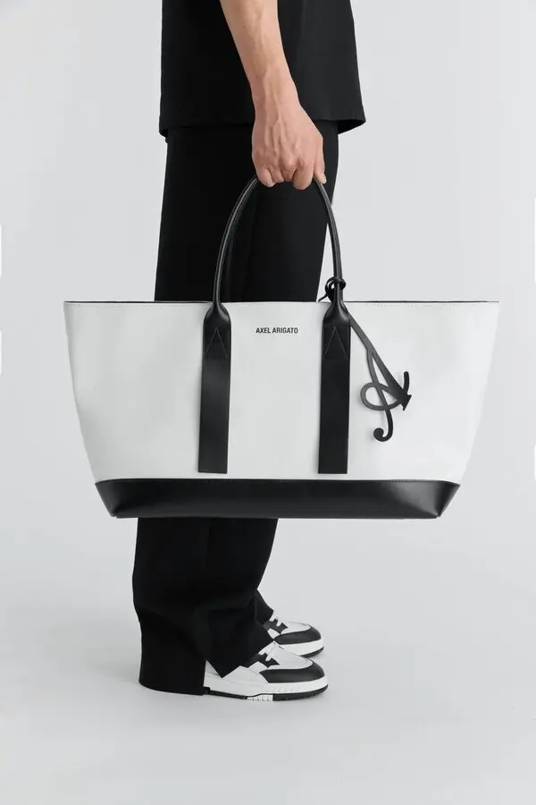 Axel Arigato Note Shopper