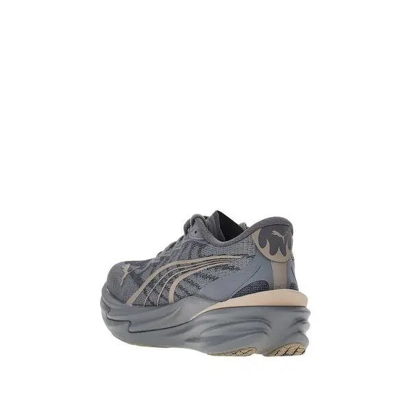 PUMA Deviate Nitro 4' Sneakers