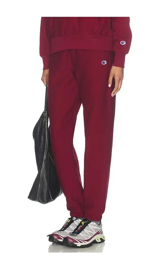 Champion Sweatpant In Burgundy - Pomegranate