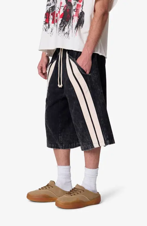 Mnml Ultra Baggy Stripe Twill Shorts